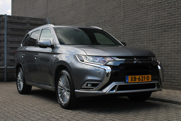 Mitsubishi Outlander 2.4 PHEV Instyle Automaat